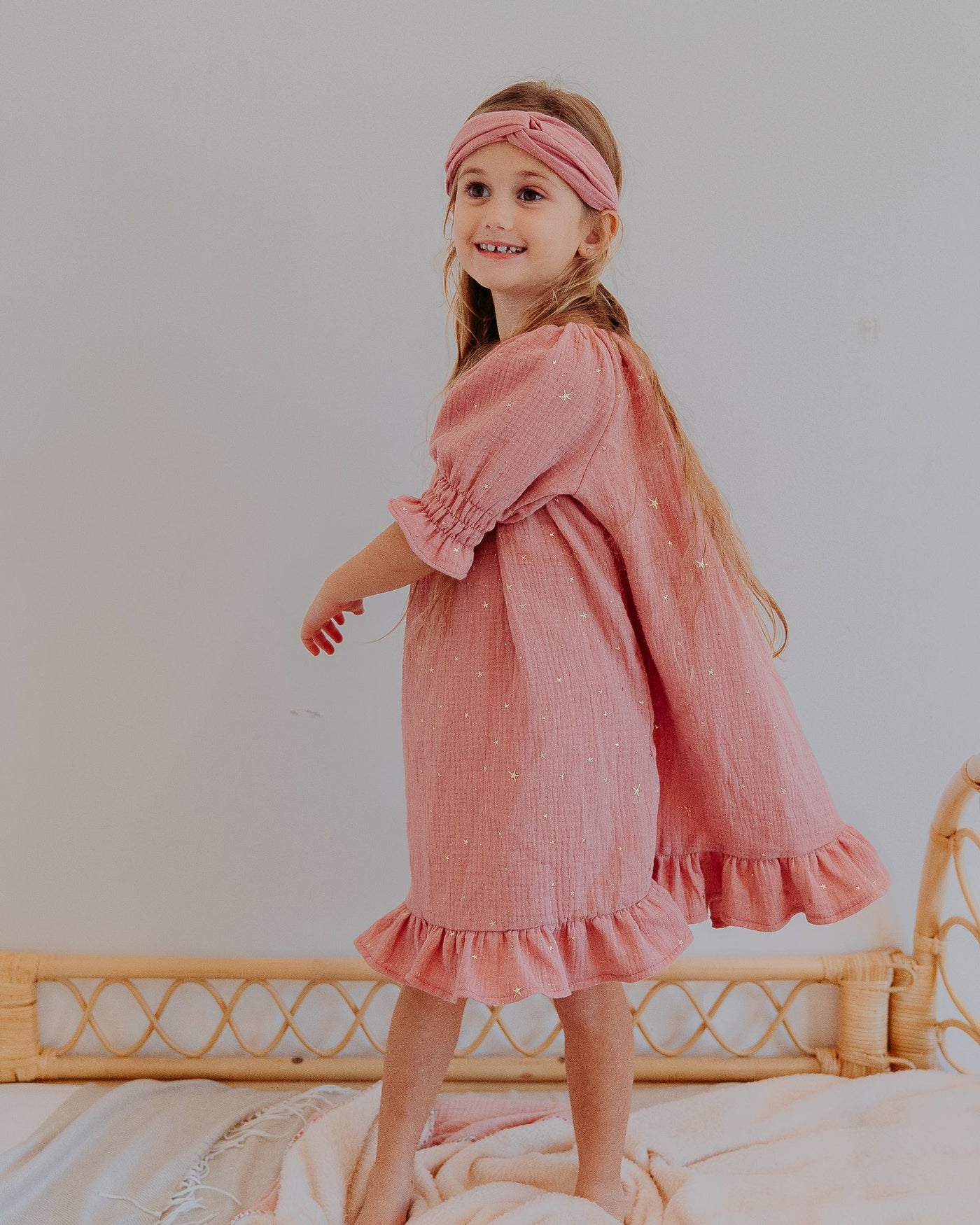 Shop Boys, Girls, Baby, Kids Clothing & Dresses Online UAE – LES VEDETTES